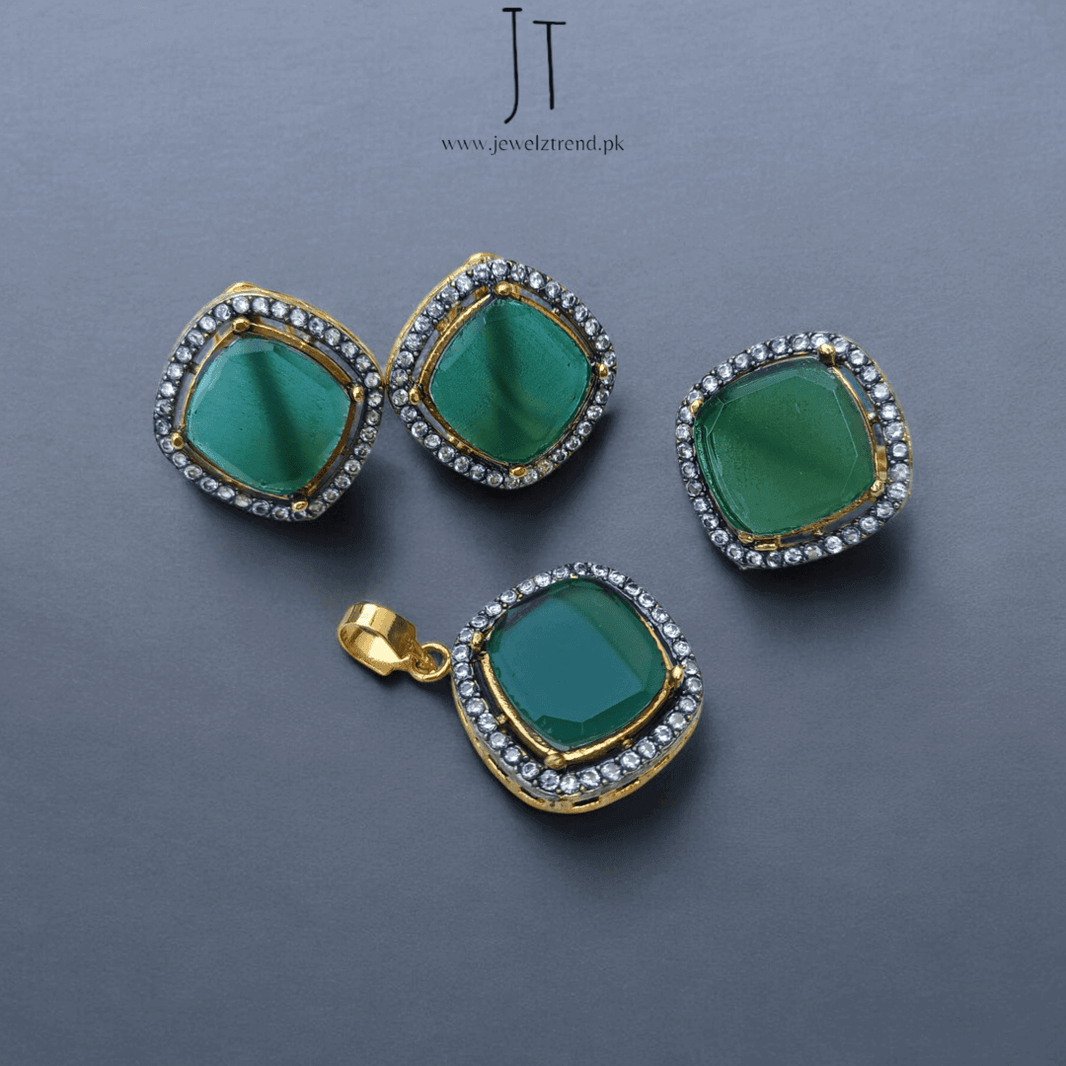 Locket Sets – Jewelz Trend